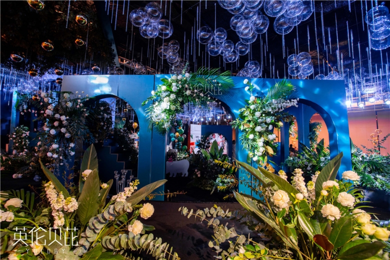 奇幻的小小森林百日宴-英伦贝芘